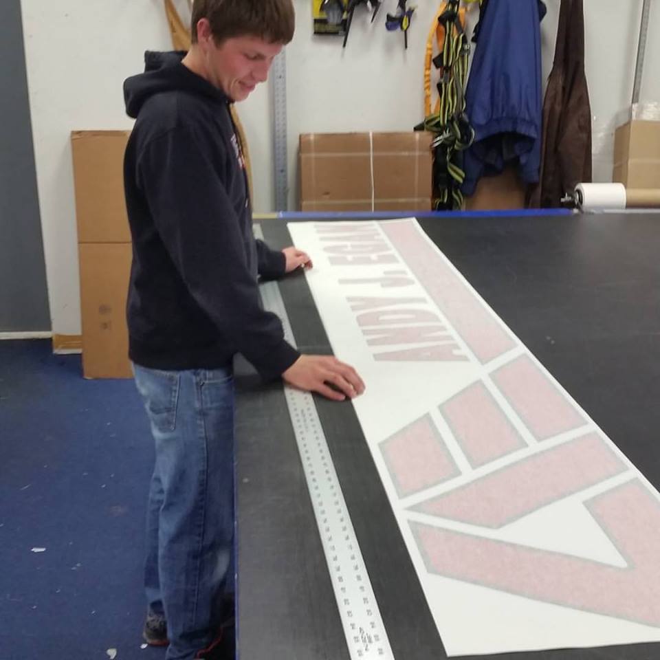 Best Vinyl Lettering Dallas, TX | Windows, Vehicles, & More